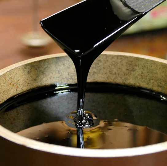 Roiro Urushi/上黒呂色 – Urushi Tsutsumi